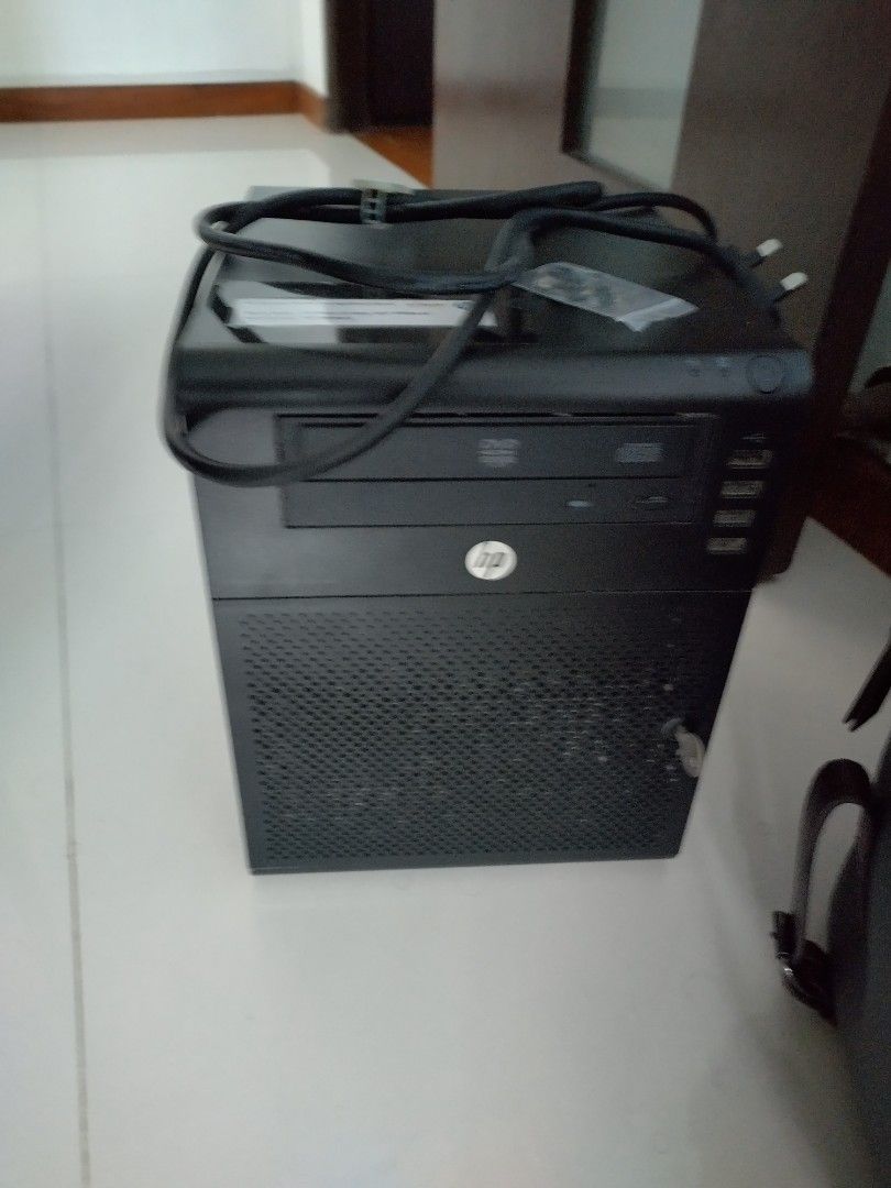 HP proliant microserver N54L, Computers & Tech, Desktops on Carousell