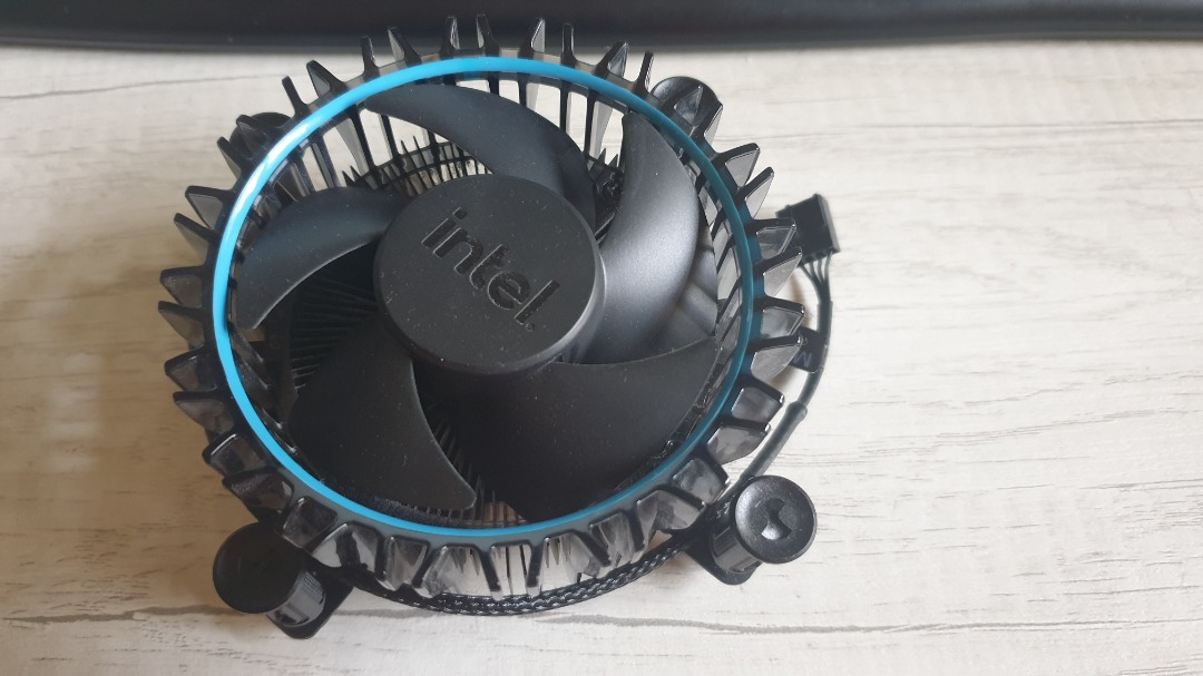 Intel LGA1700 Stock Cooler (Fan and Heatsink), Computers & Tech, Parts ...