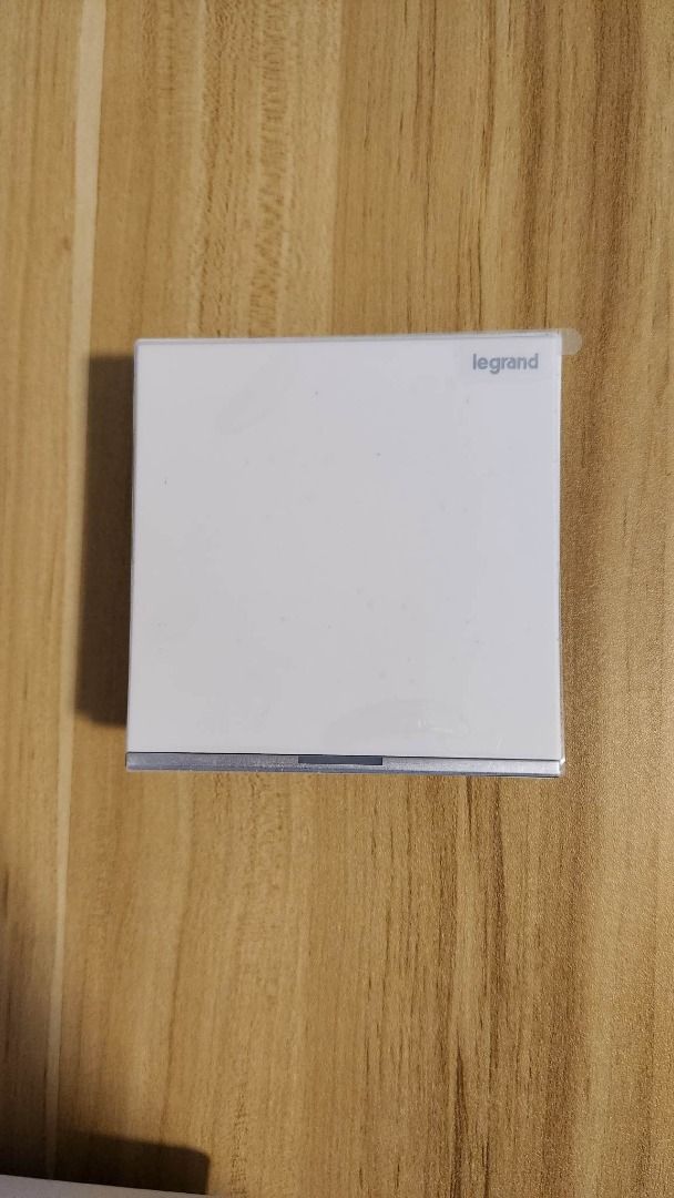 Legrand Galion White 1 Gang, 2 Gang, 3 Gang switches, TV & Home ...