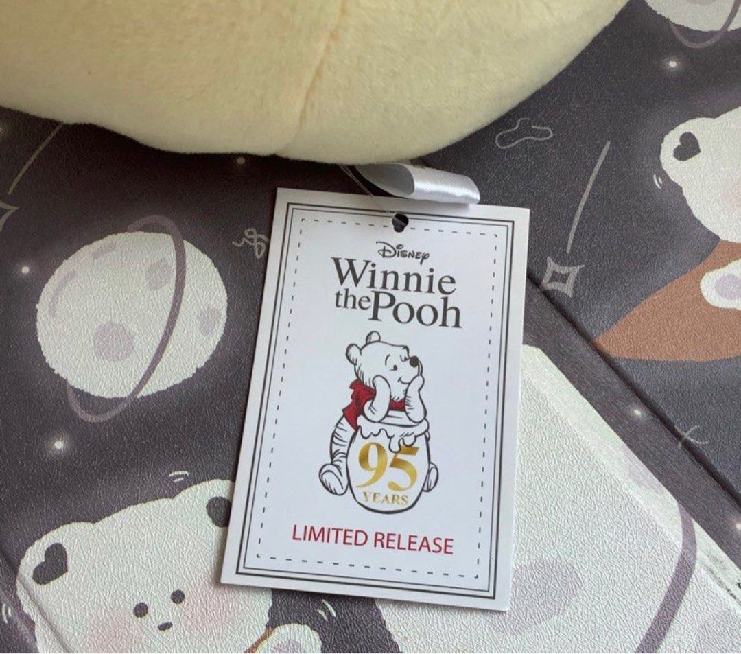 Limited Edition 95 year Anniversary Winnie the Pooh, Hobbies & Toys ...