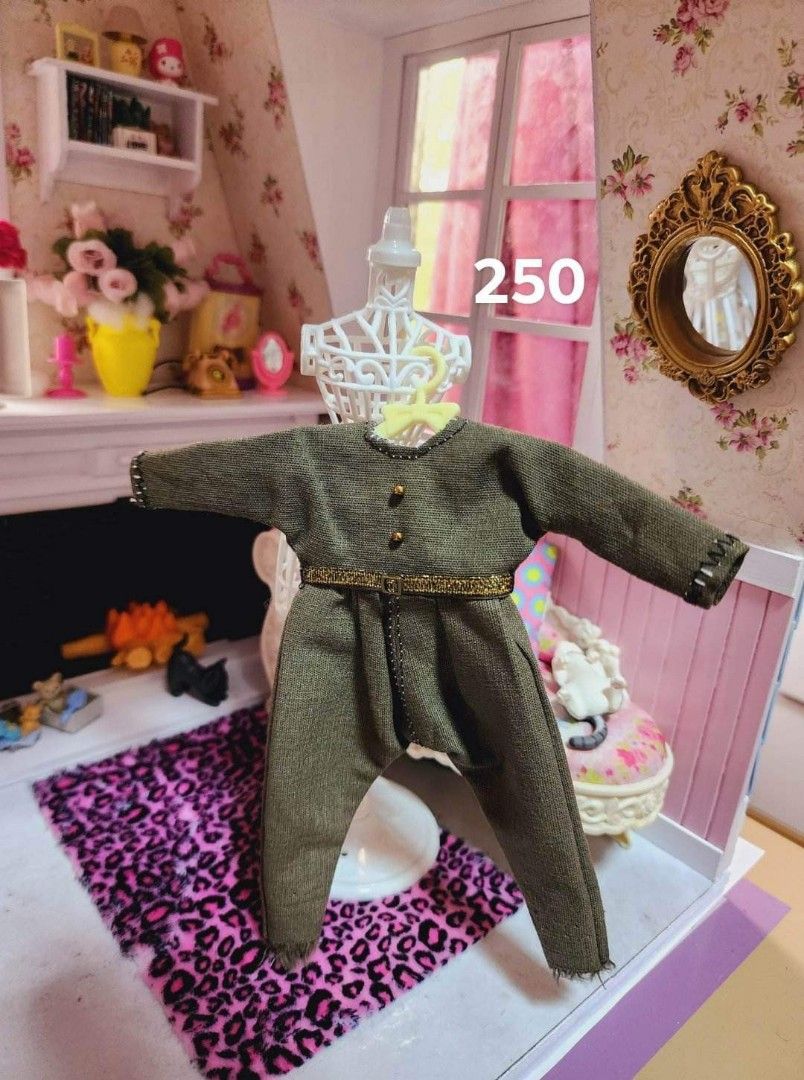 Machine sewn doll clothing, Hobbies & Toys, Toys & Games on Carousell