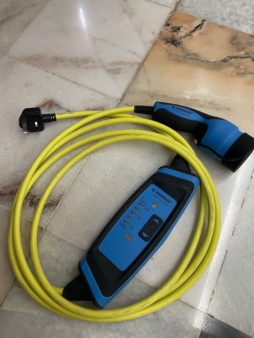 Mennekes 3 Pin EV Charging Cable, Auto Accessories on Carousell