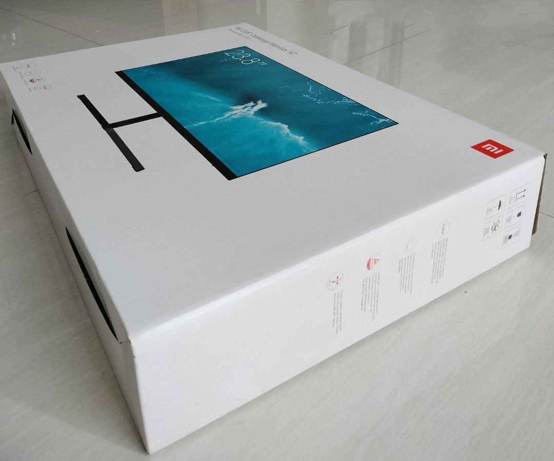 Monitor Empty Box With Styrofoam, Computers & Tech, Desktops on Carousell