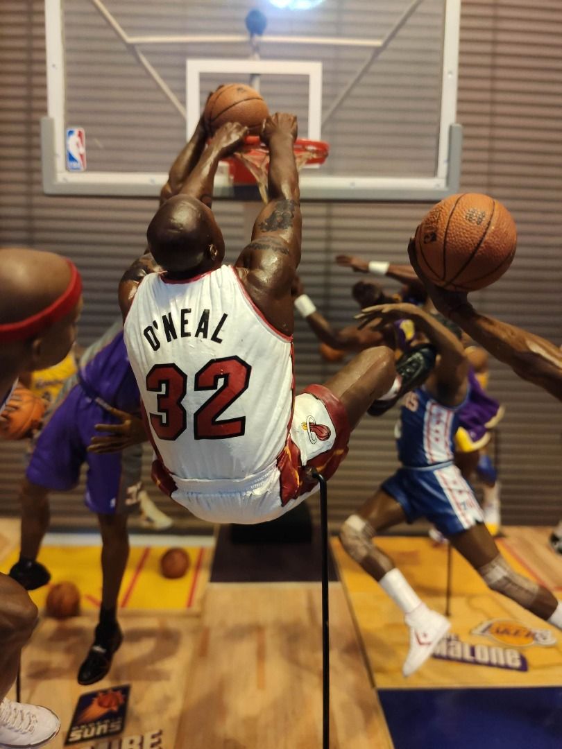 NBA FIGURES BY MCFARLANE SHAQUILLE O'NEAL WITH BACKBOARD, Hobbies ...