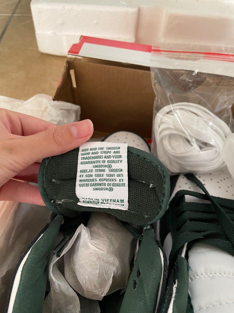 Nike Spartan Forest Green Low Dunks, Women's Fashion, Footwear ...