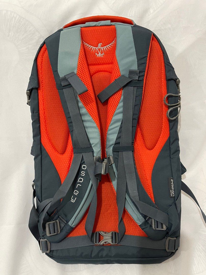Osprey Comet 30L-Armor Grey, Men's Fashion, Bags, Backpacks on Carousell