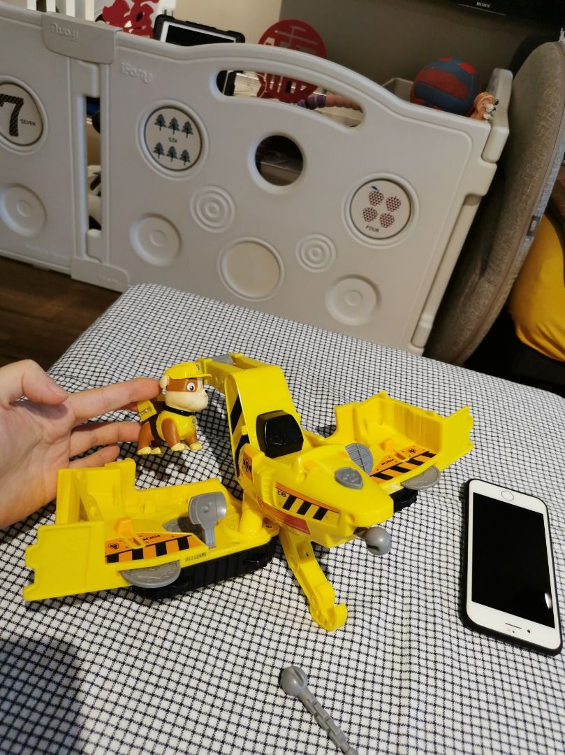 Paw Patrol Paw Deformation! Flying Vehicle Rubble, Hobbies & Toys, Toys ...