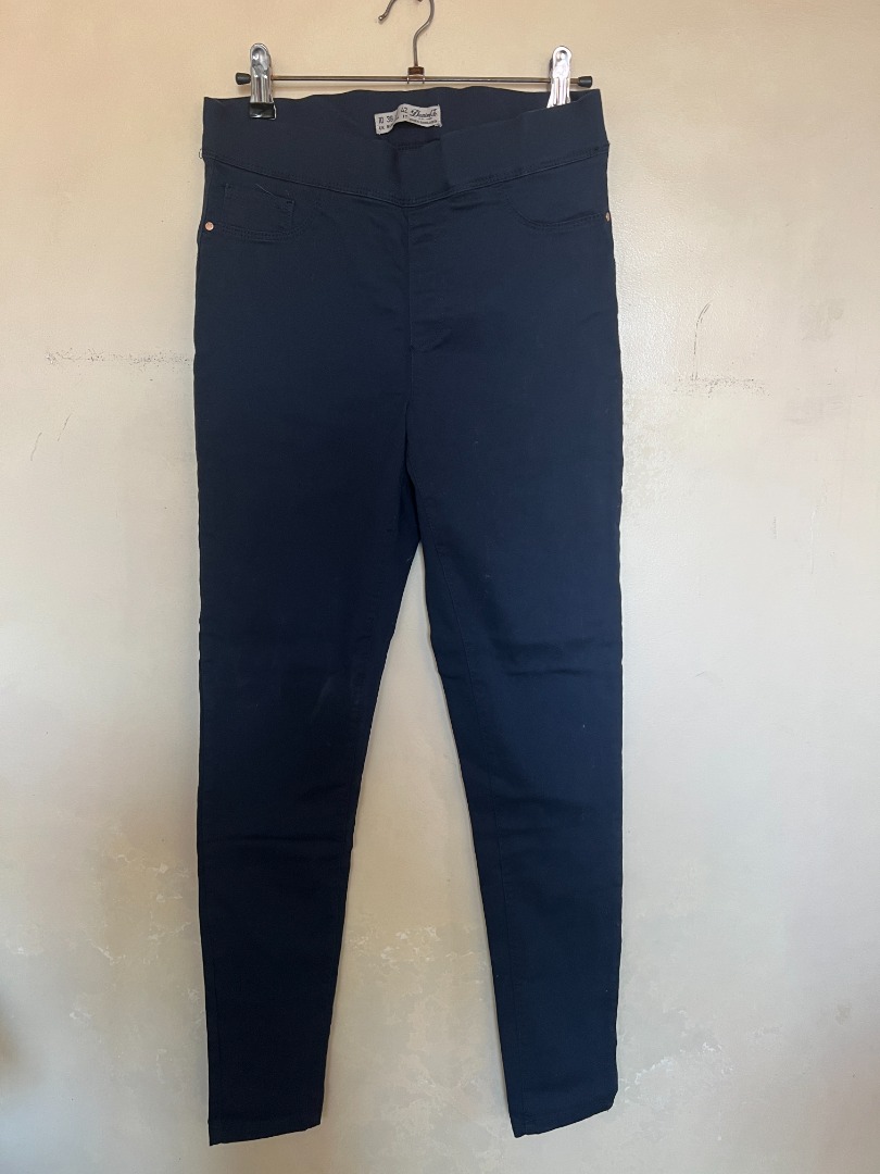 Primark Jeans, Women's Fashion, Bottoms, Jeans on Carousell