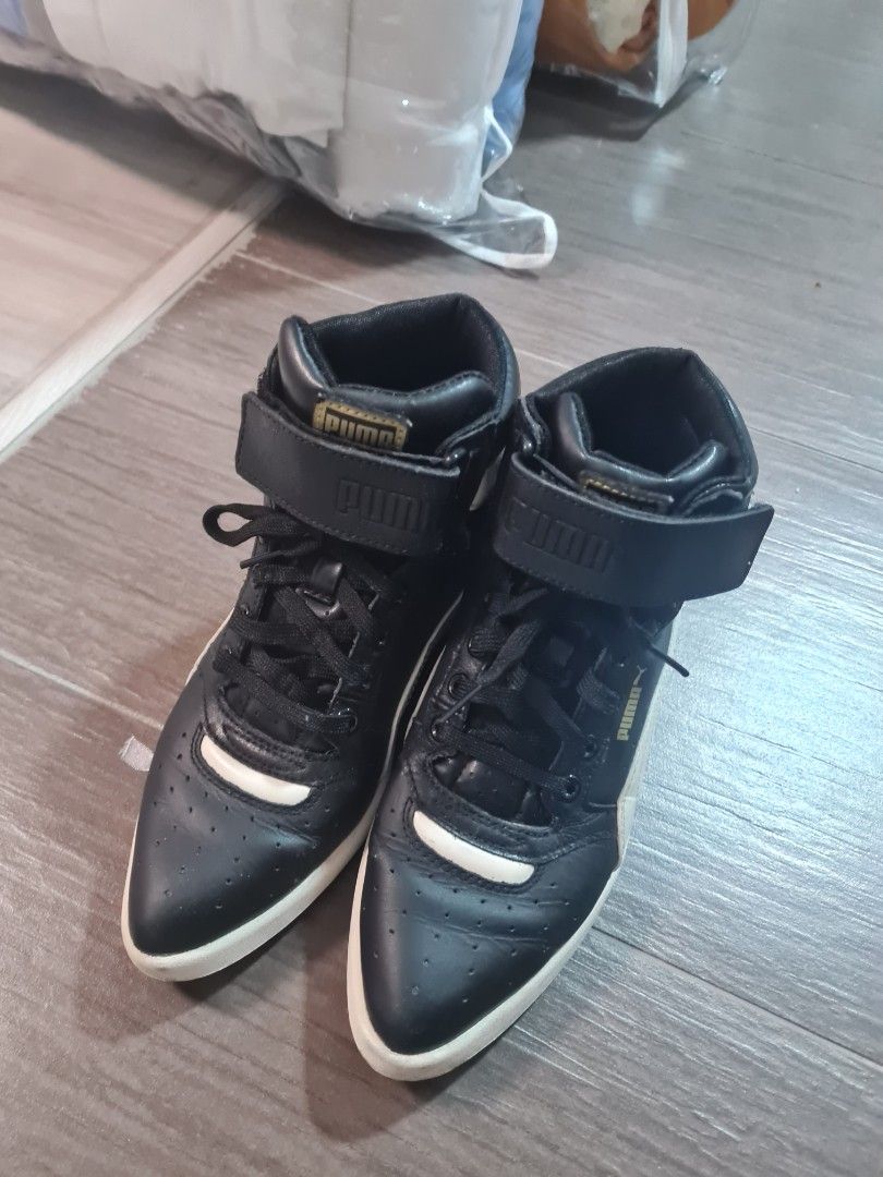 Puma mid cut, Women's Fashion, Footwear, Sneakers on Carousell