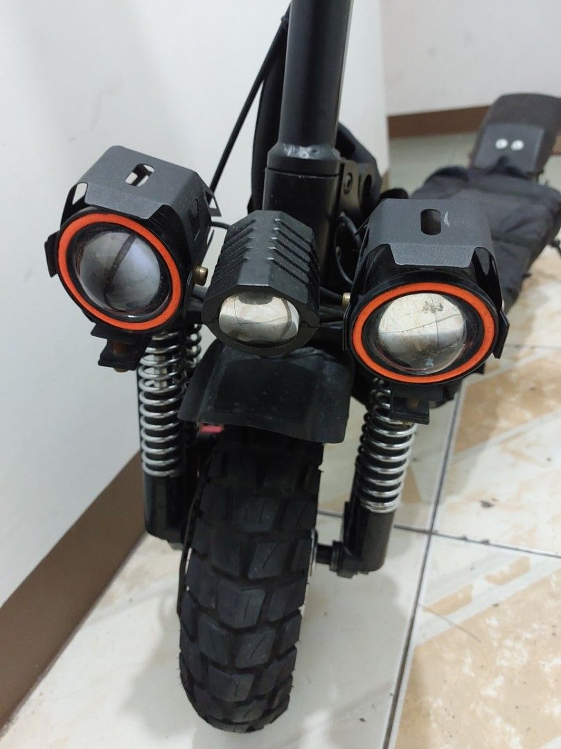 Raze Voltaire V2, Sports Equipment, Sports & Games, Skates ...