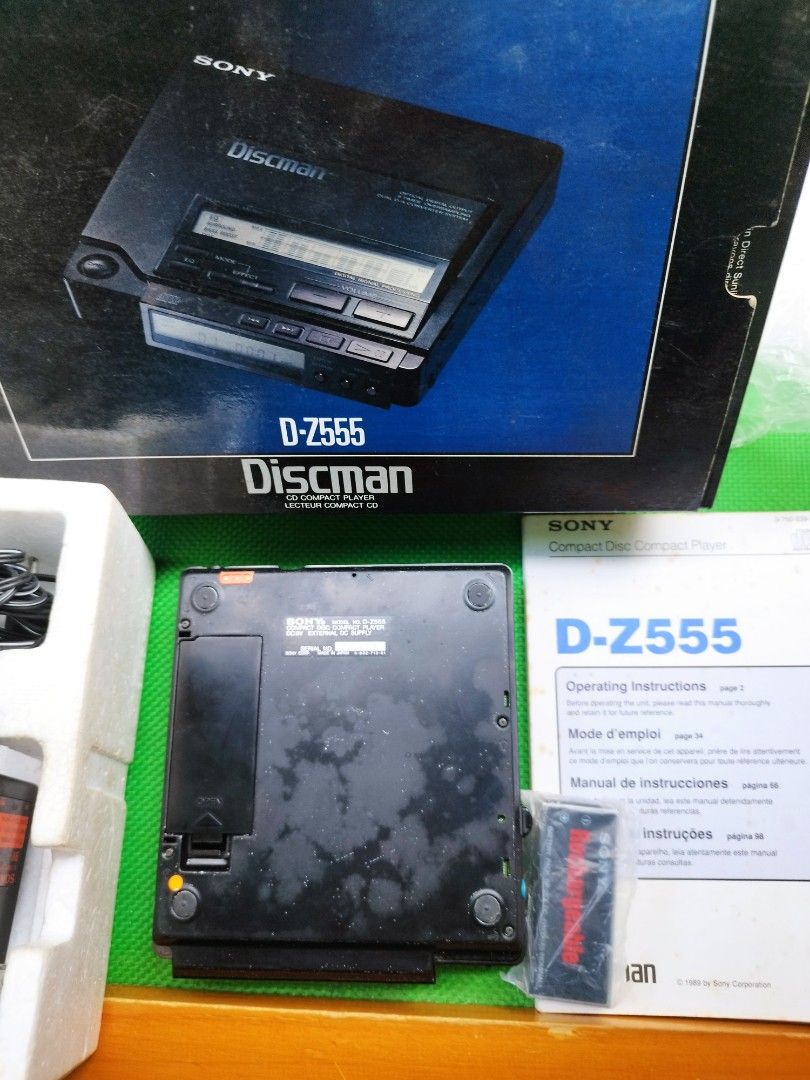 Sony D Z555 DISCMAN全套, 音響器材, 可攜式音響設備 - Carousell