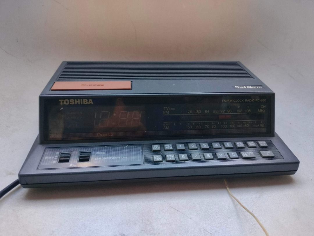 Toshiba Rc-880 Dual Alarm Radio Clock, Audio, Other Audio Equipment on ...