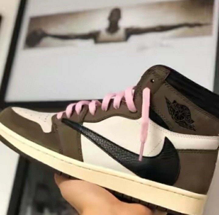 Travis Scott x Air Jordan 1 High OG TS SP, Luxury, Sneakers & Footwear ...