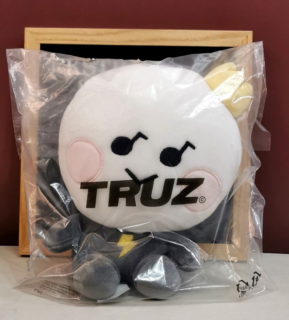 TREASURE TRUZ x NARA Sitting Doll, Hobbies & Toys, Memorabilia & Collectibles, Fan Merchandise ...