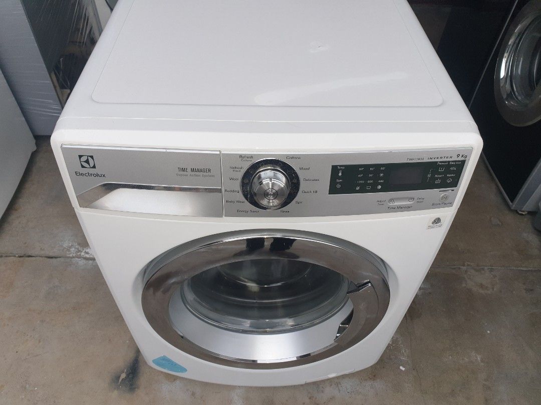 Used Electrolux inverter front load hot washer 9.0kg, washing machine ...
