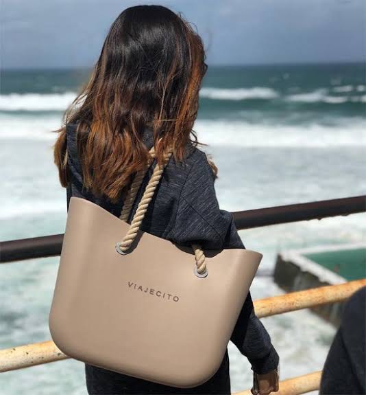 Viajecito EVA Beach Tote on Carousell