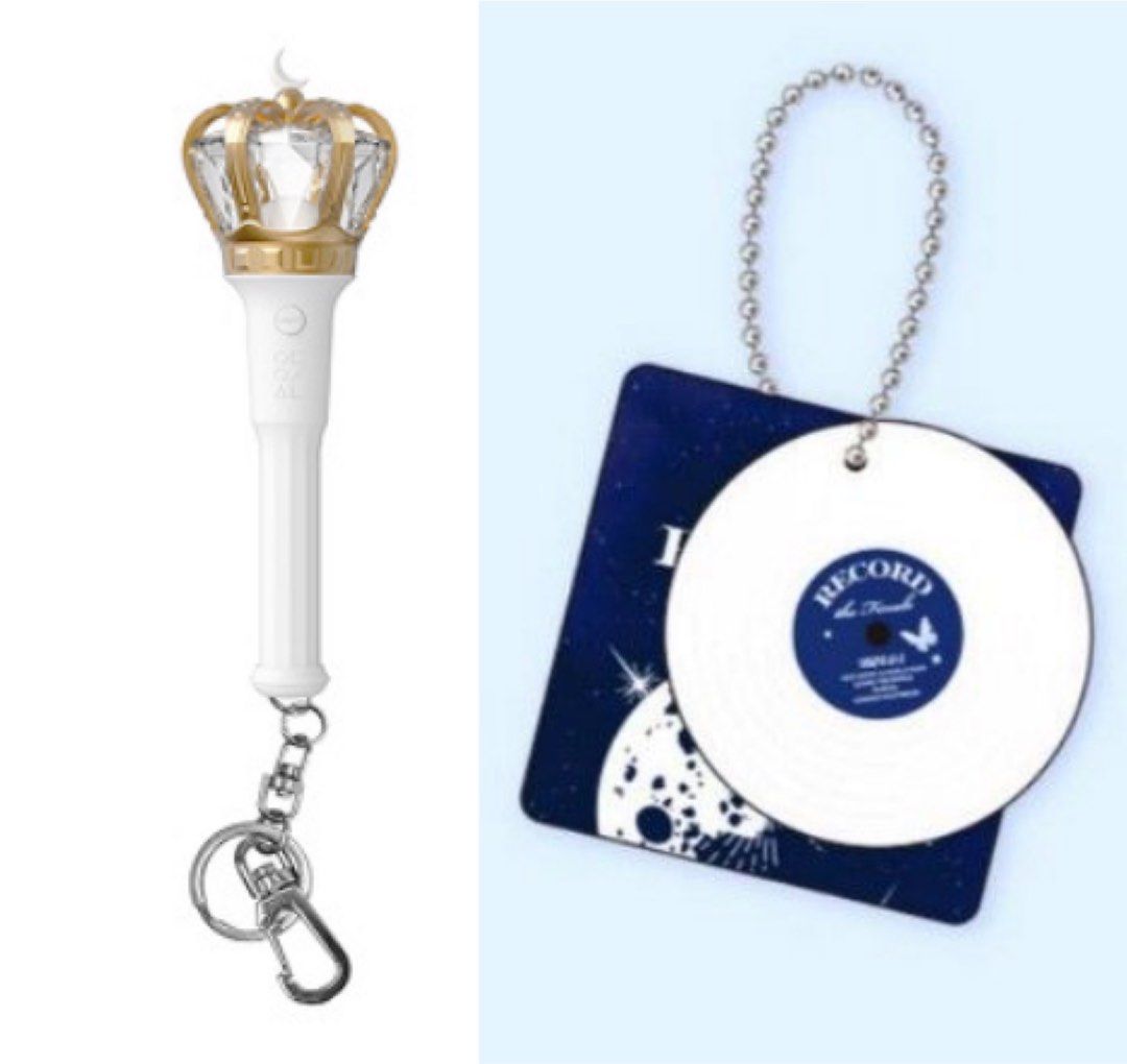 WTB LF loona keyring keychain lightstick loonatheworld in seoul tour ...