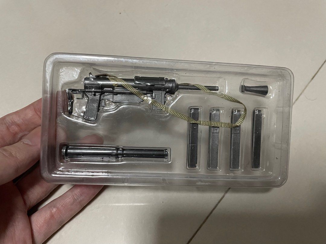 WTS 1/6 Scale Gun Weapon Good For Hot Toys, Hobbies & Toys, Toys ...