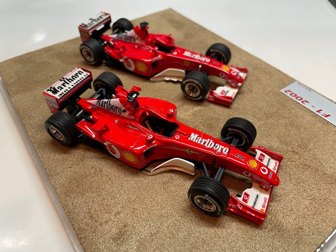 1/43 Ferrari F2002 F1 built up model box set, 興趣及遊戲, 玩具 & 遊戲類 - Carousell