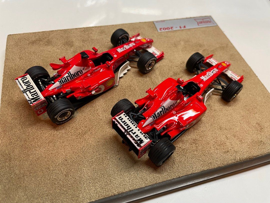 1/43 Ferrari F2002 F1 built up model box set, 興趣及遊戲, 玩具 & 遊戲類 - Carousell