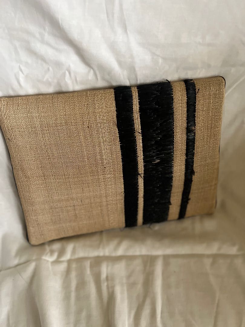 Abaca Envelope Bag, Women's Fashion, Bags & Wallets, Clutches on Carousell