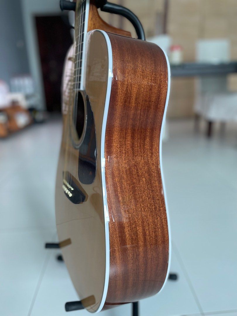 Acoustic guitar SAMICK S-300D/NAT (no pre-amp)., Hobbies & Toys, Music & Media, Musical ...