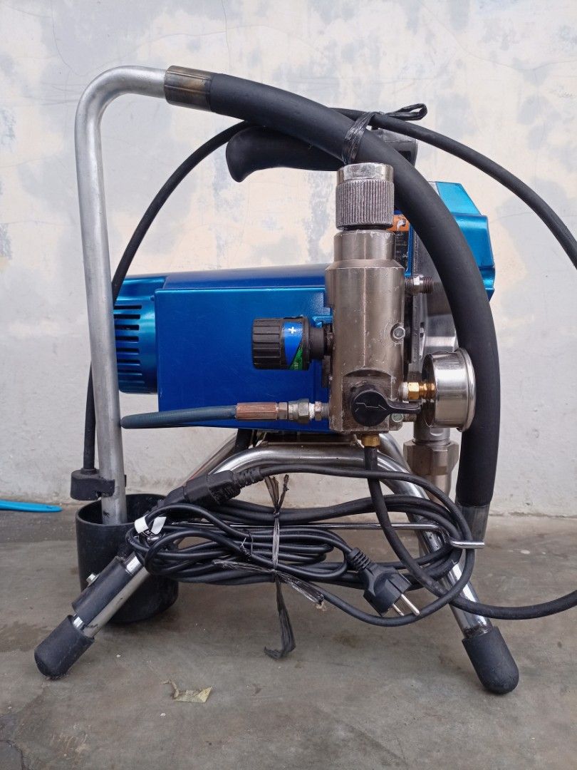 Airless paint sprayer Graco 390 PC, Barang Yang Dicari di Carousell