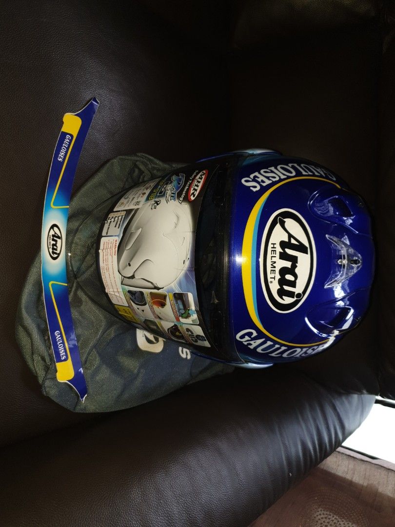 Arai ram 3 gauloises replica helmet, Motorcycles, Motorcycle Apparel on ...