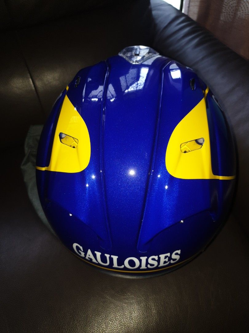 Arai ram 3 gauloises replica helmet, Motorcycles, Motorcycle Apparel on ...