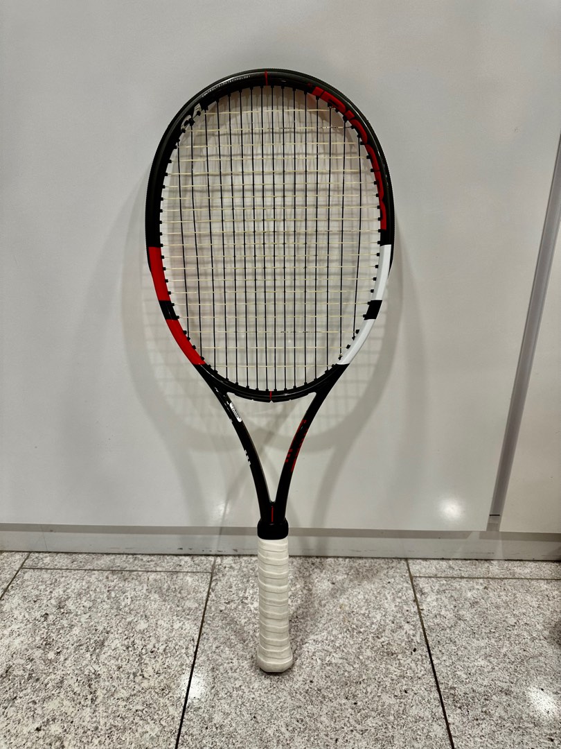 Babolat Pure Strike VS, Sports Equipment, Sports & Games, Racket & Ball ...