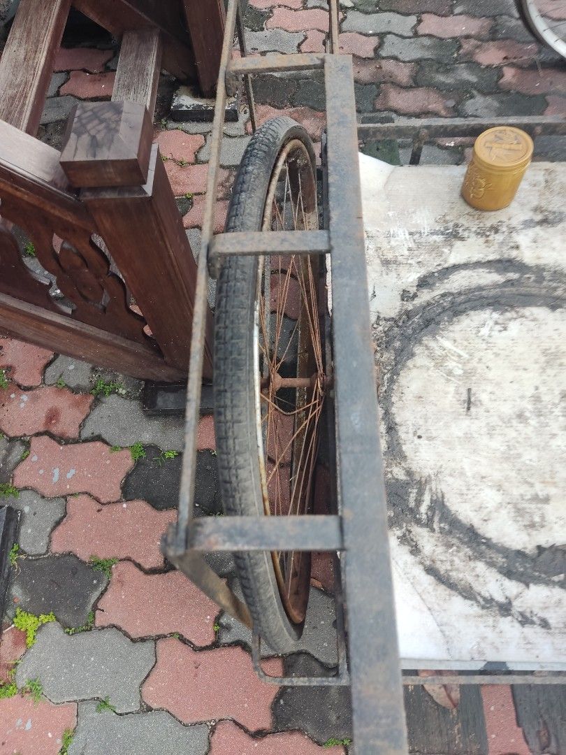 Basikal tua roda tiga body england custome, Sports Equipment, Bicycles ...