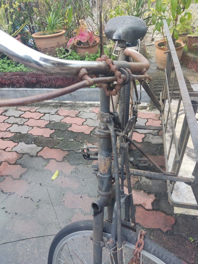 Basikal tua roda tiga body england custome, Sports Equipment, Bicycles ...