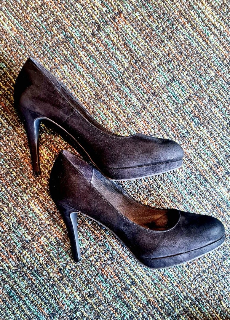 Deflex Comfort Black Felt Heels, Women's Fashion, Footwear, Heels on ...