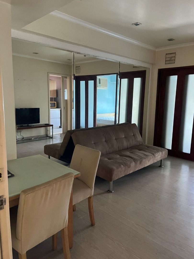 Foreclosed Studio Unit at South of Market SOMA, BGC, Property, For Sale ...