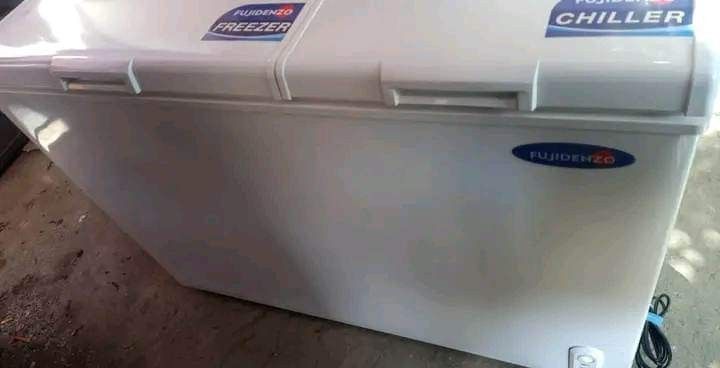 FUJIDENZO CHEST FREEZER DUAL FUNCTION. FREEZER and CHILLER, TV & Home ...