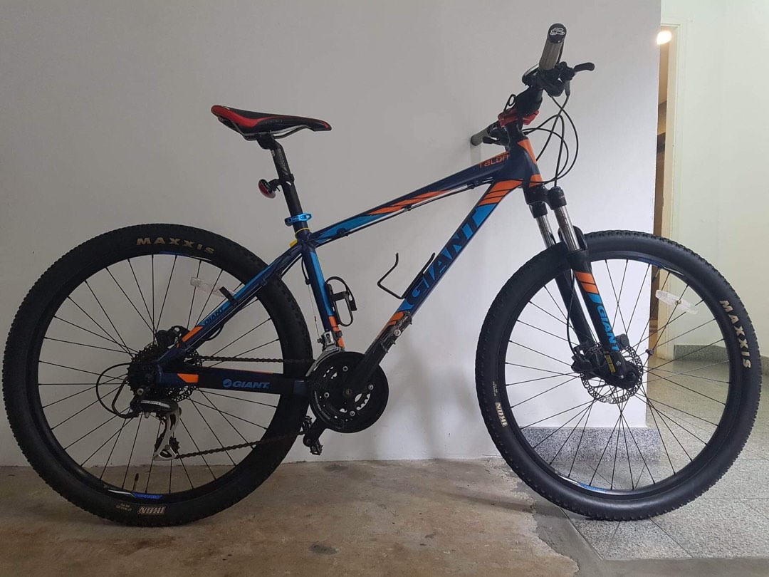 Giant Talon 4 Mountain bike, Sports Equipment, Bicycles & Parts ...