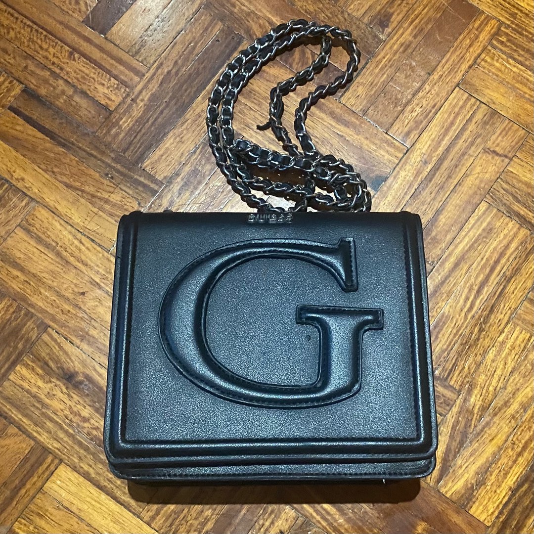 Guess Square bag with two way strap, Women's Fashion, Bags & Wallets ...