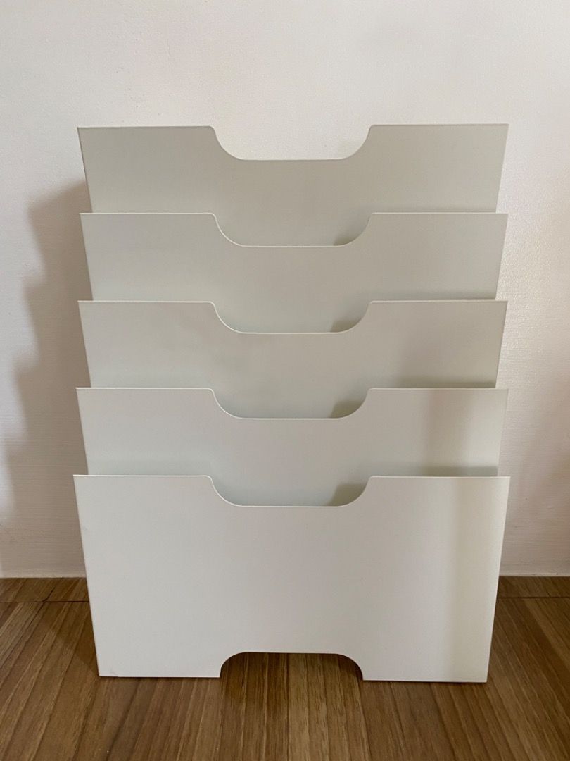 IKEA KVISSLE MAGAZINE RACK, Furniture & Home Living, Furniture, Shelves ...