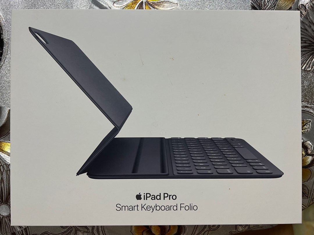 iPad Pro Smart Keyboard Folio 11 inch, Mobile Phones & Gadgets, Mobile ...