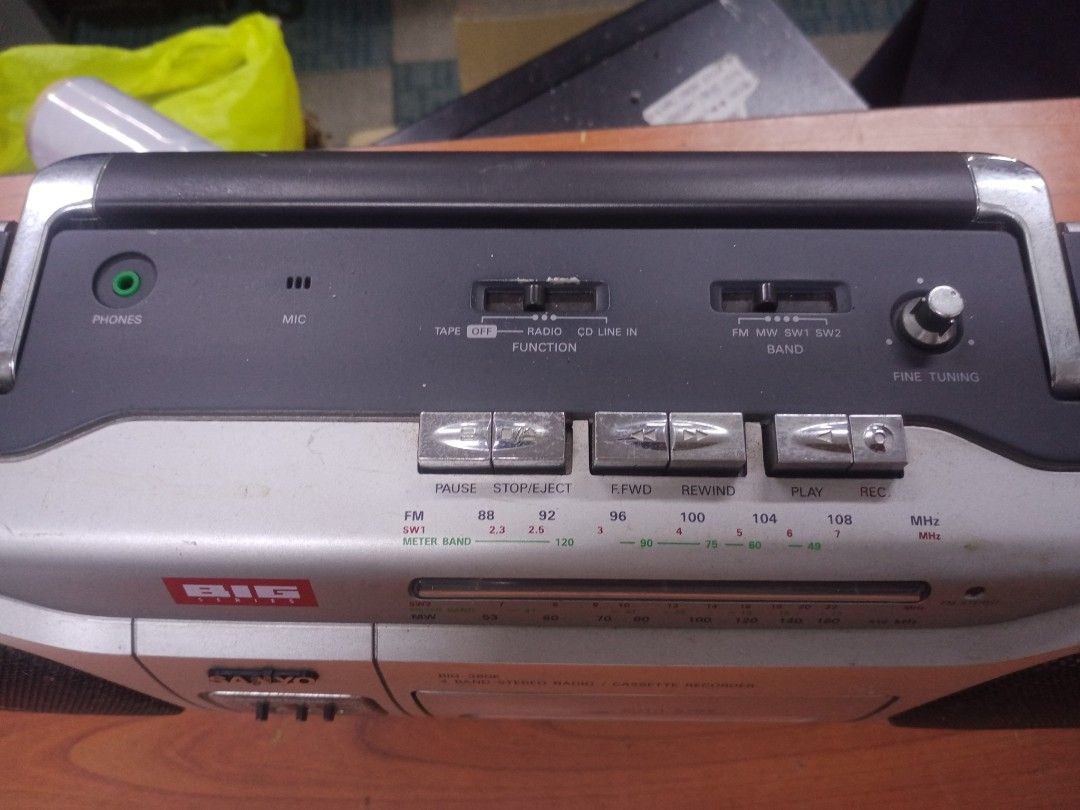 Ku sanyo mini combo, Audio, Soundbars, Speakers & Amplifiers on Carousell