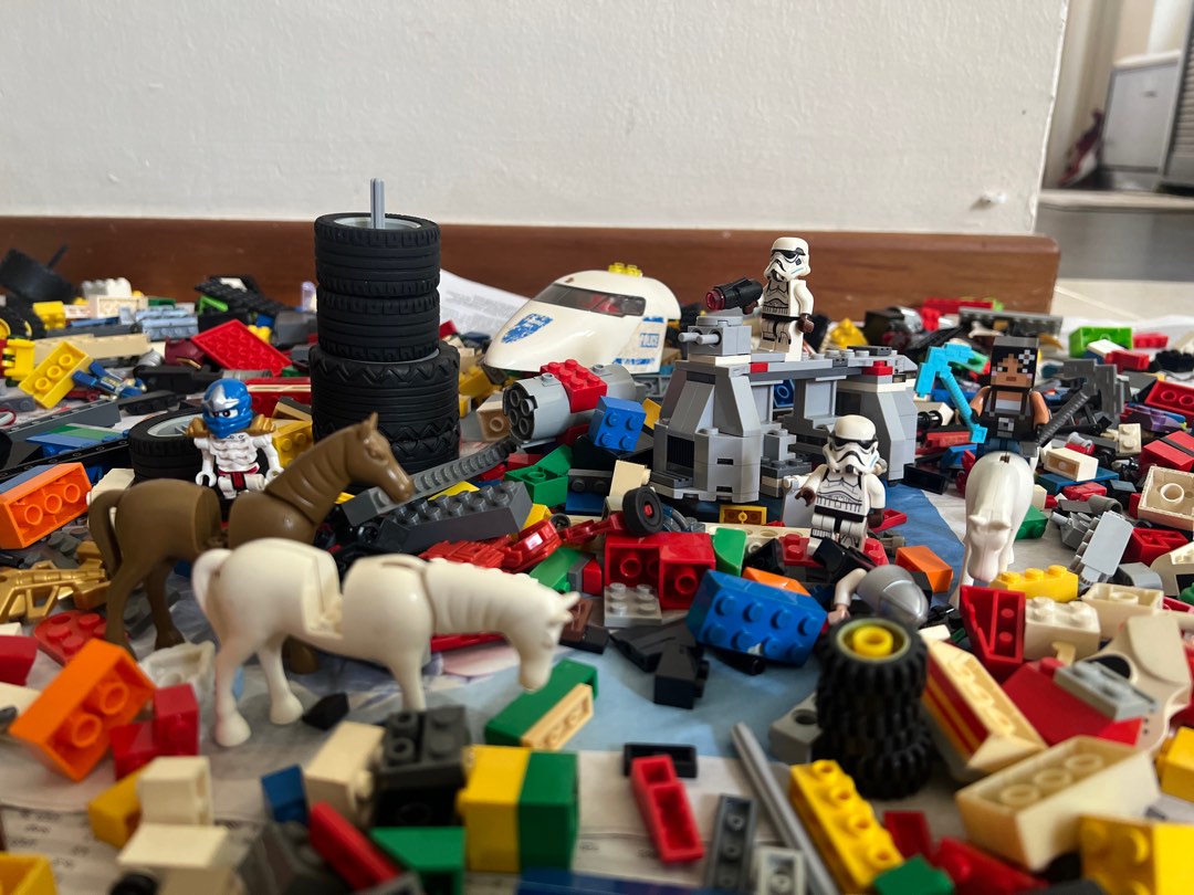 Lego, Hobbies & Toys, Toys & Games on Carousell