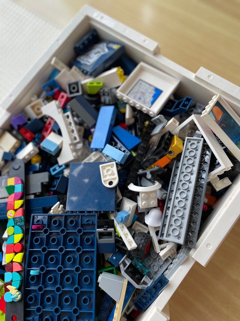 Lego assorted bricks, Hobbies & Toys, Toys & Games on Carousell