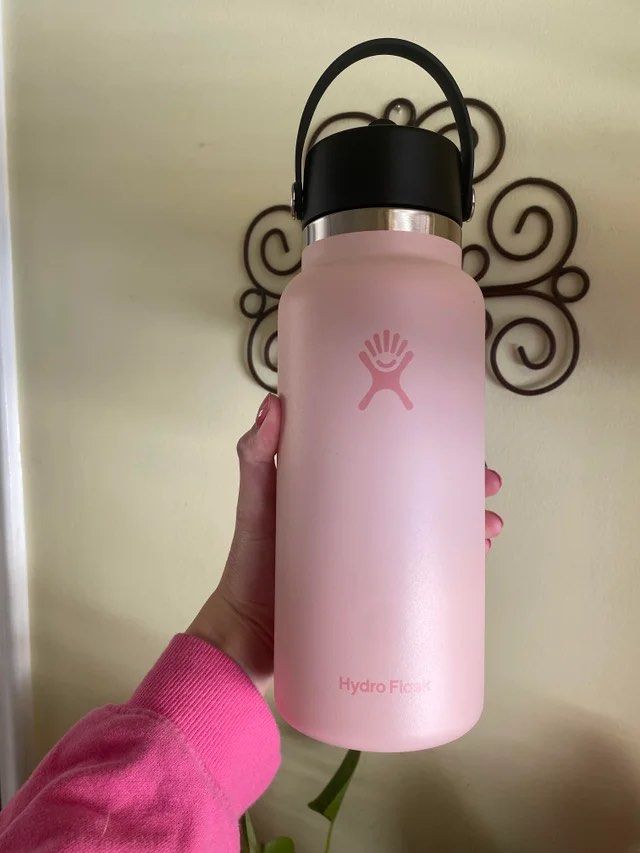lf dogwood 32 oz hydroflask, Furniture & Home Living, Kitchenware ...