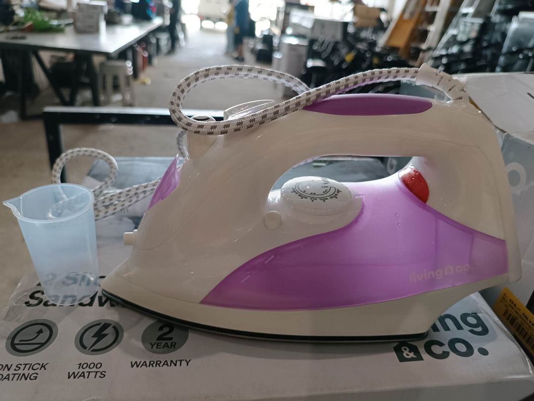 Living & Co. Steam Iron 2200W, TV & Home Appliances, Irons & Steamers ...