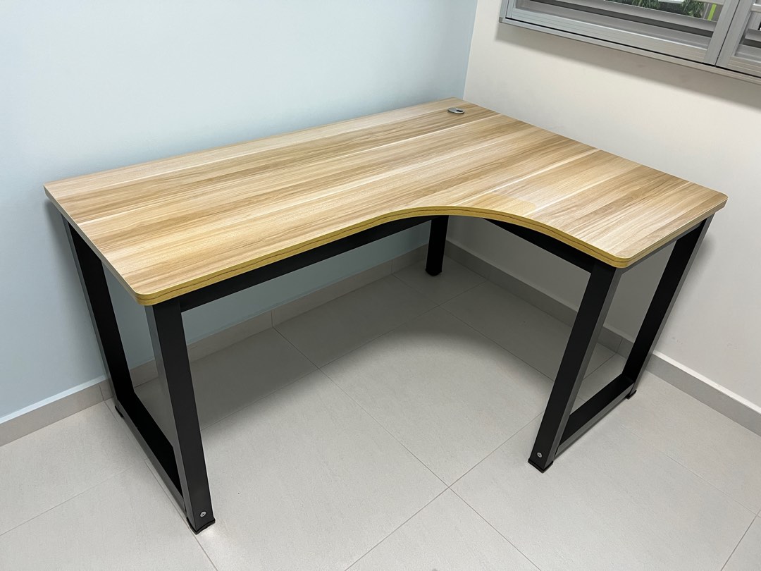 UMD L-Shape Study/Computer Desk, Furniture & Home Living, Furniture ...
