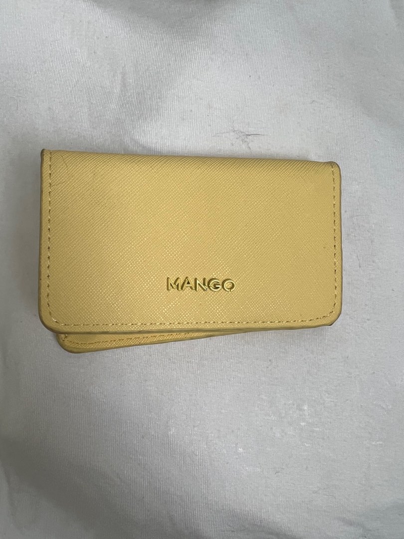 Mango Wallet on Carousell
