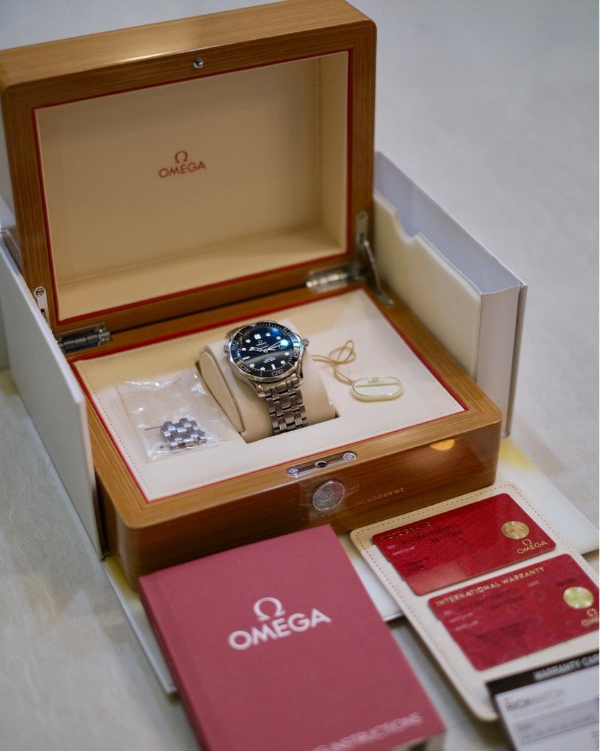Omega Seamaster 300, Luxury, Watches on Carousell