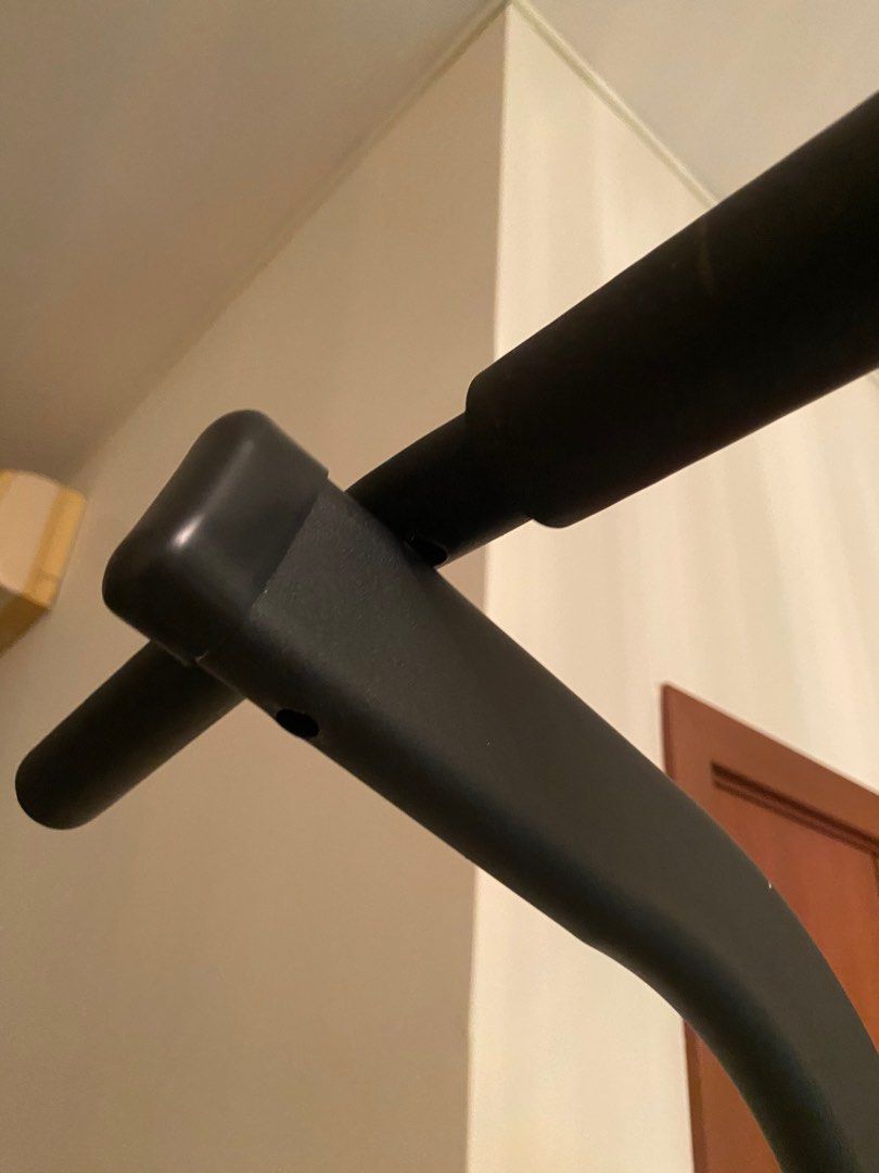 OneTwoFit Adjustable Pull Up Bar Station, Sports Equipment, Exercise ...