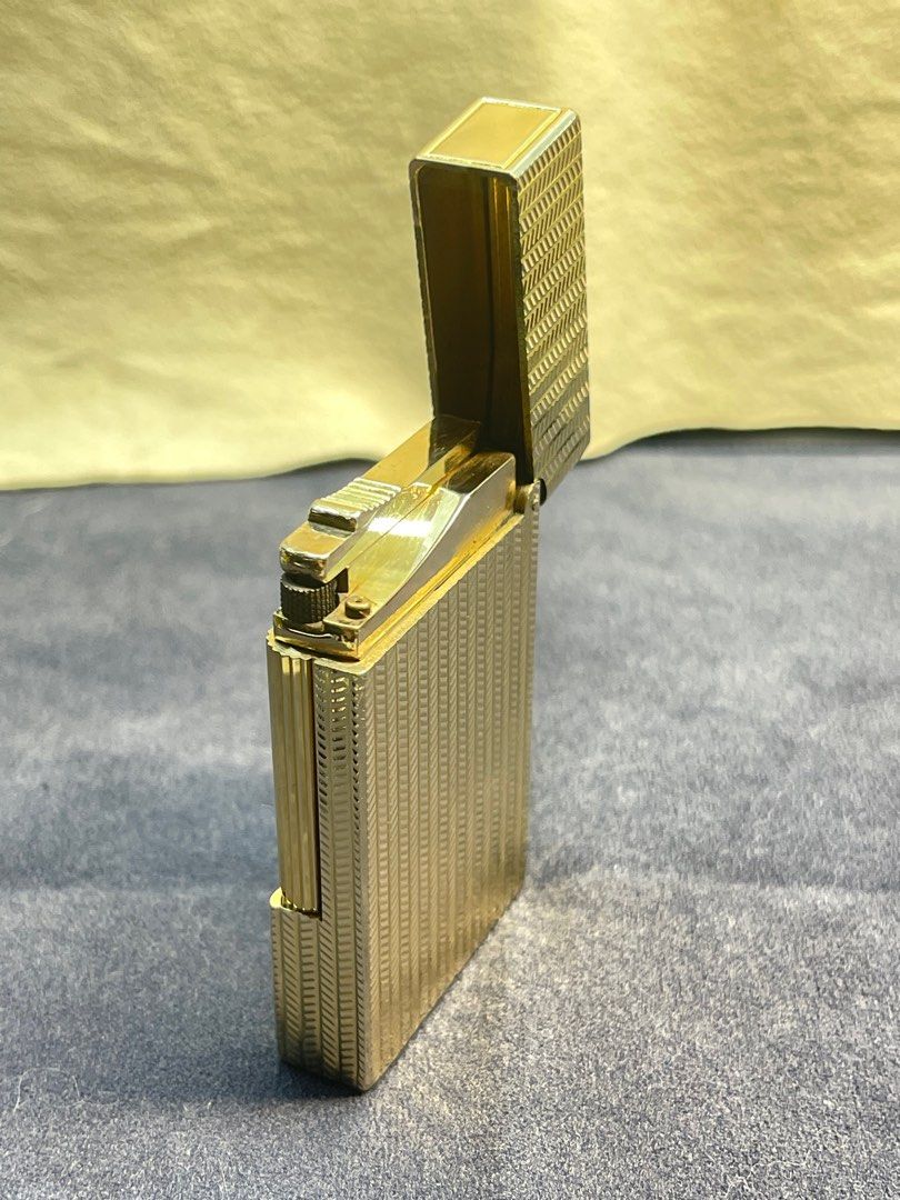 Original ST Dupont ( Gold colour S.T Dupont lighter / ligne 2 / line 2 ...