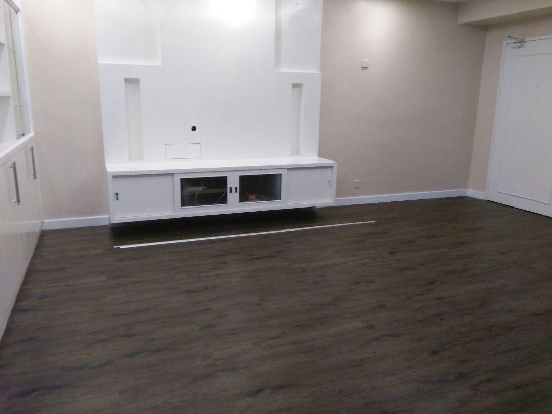 PASANG LANTAI JENIS VINYL l vinyl floor corak kekayuan tebal, Services ... PASANG LANTAI JENIS VINYL l vinyl floor corak kekayuan tebal, Services ...